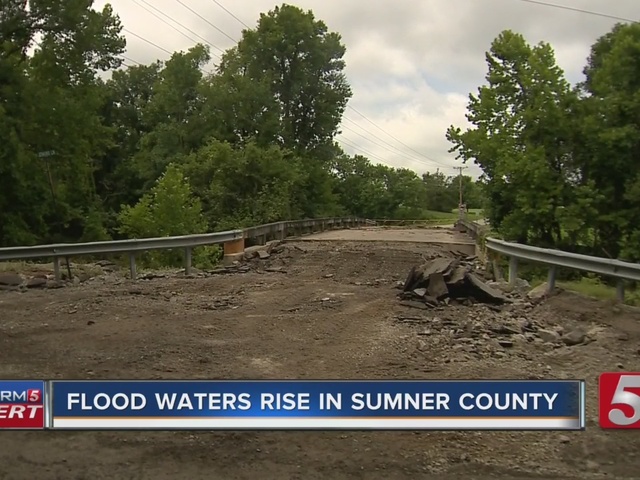 Several Roads Flooded In Sumner County
