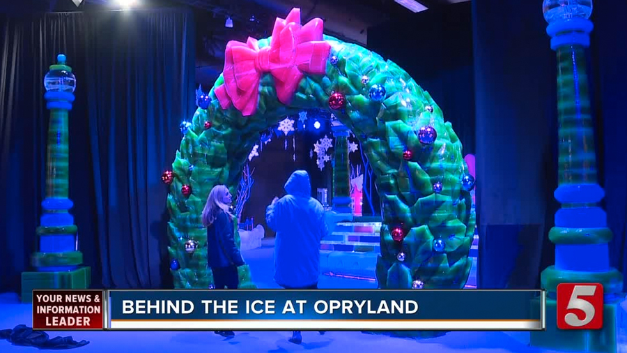 Ice! Featuring A Charlie Brown Christmas Opens At Gaylord Opryland ...