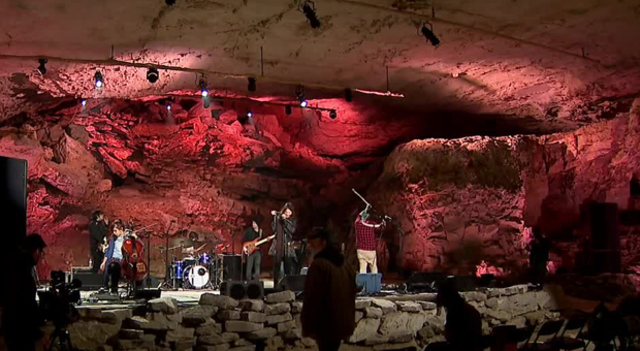 Bluegrass Underground Kicks Off New Season In "The Caverns ...